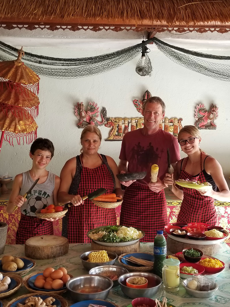 Cooking with Bali Manggang in Indonesia - | Bakersbeans (Wanda Baker)
